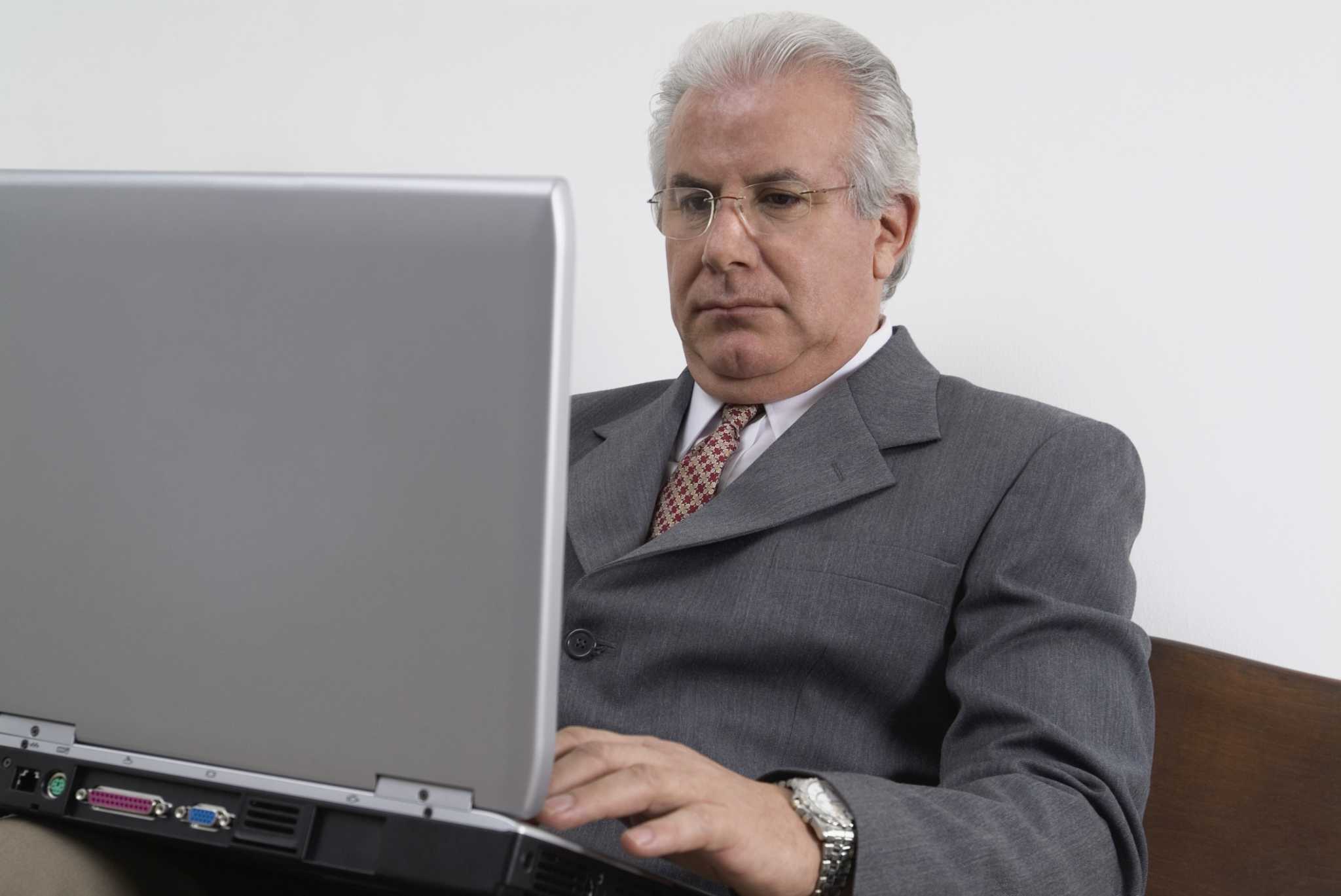 How to Buy HUD Foreclosed Houses