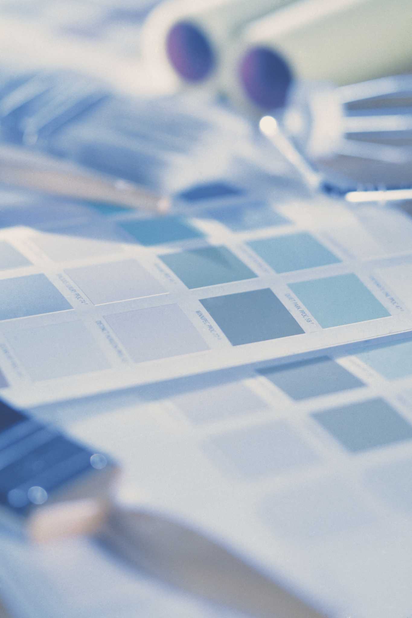 How to Use Dark & Light Shades of One Color to Paint a Room