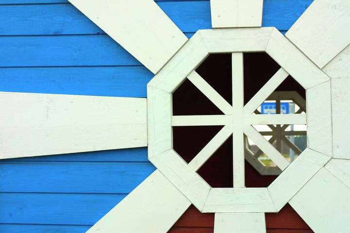 How to Frame an Octagon Window