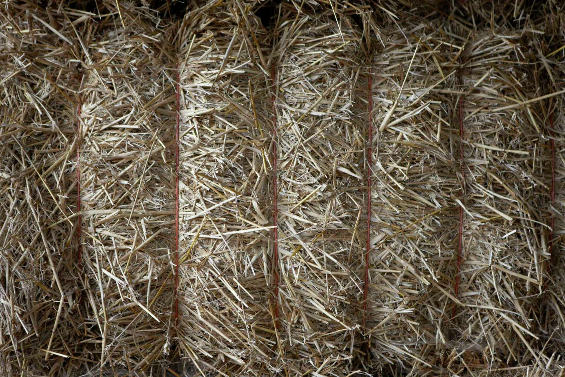 Ways to Prevent Erosion by Covering Bare Soil With Mulch or Straw