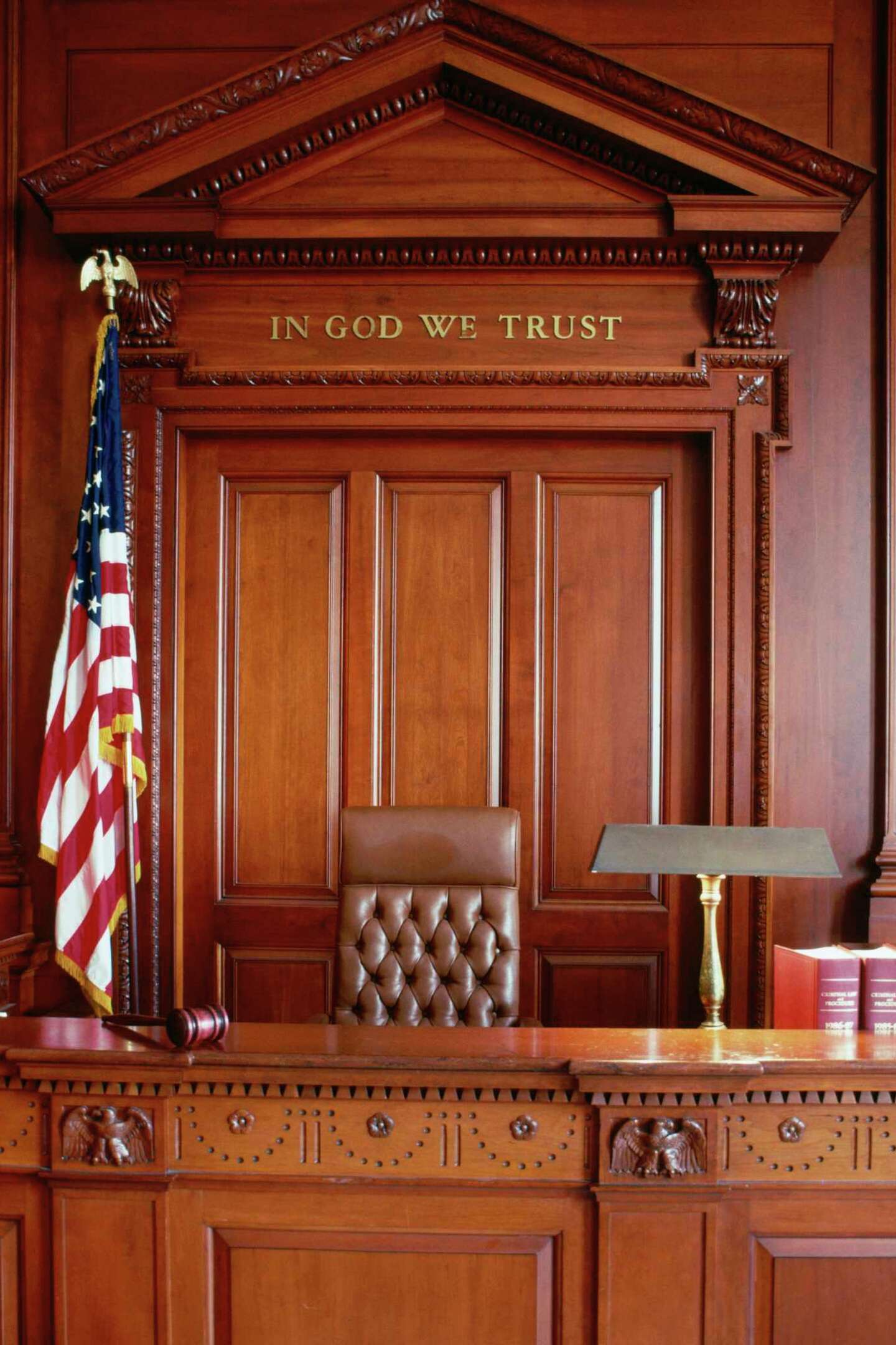 What Is a Notice of Voluntary Dismissal & Release of Lis Pendens Mean?