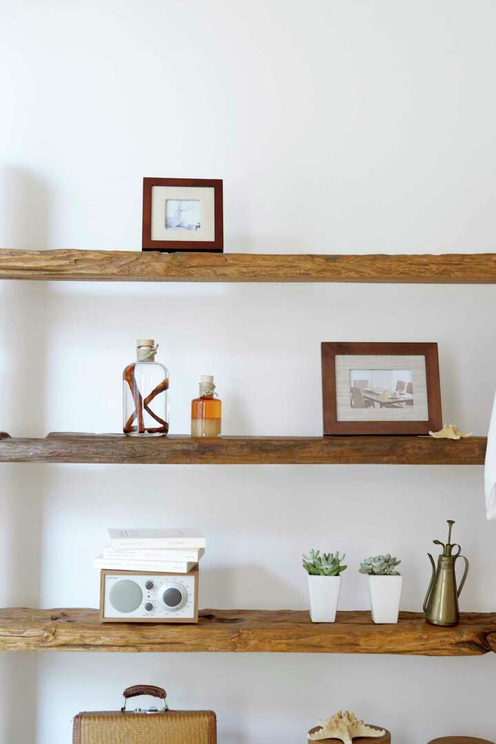 How to Stage Shelves