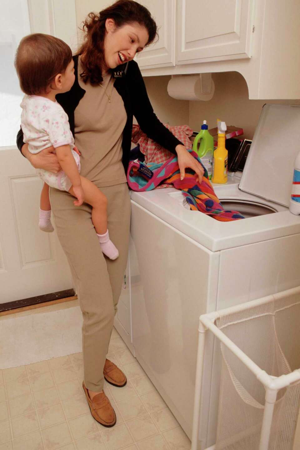 What Causes a Fuse to Keep Blowing in a Top-Load Washing Machine?