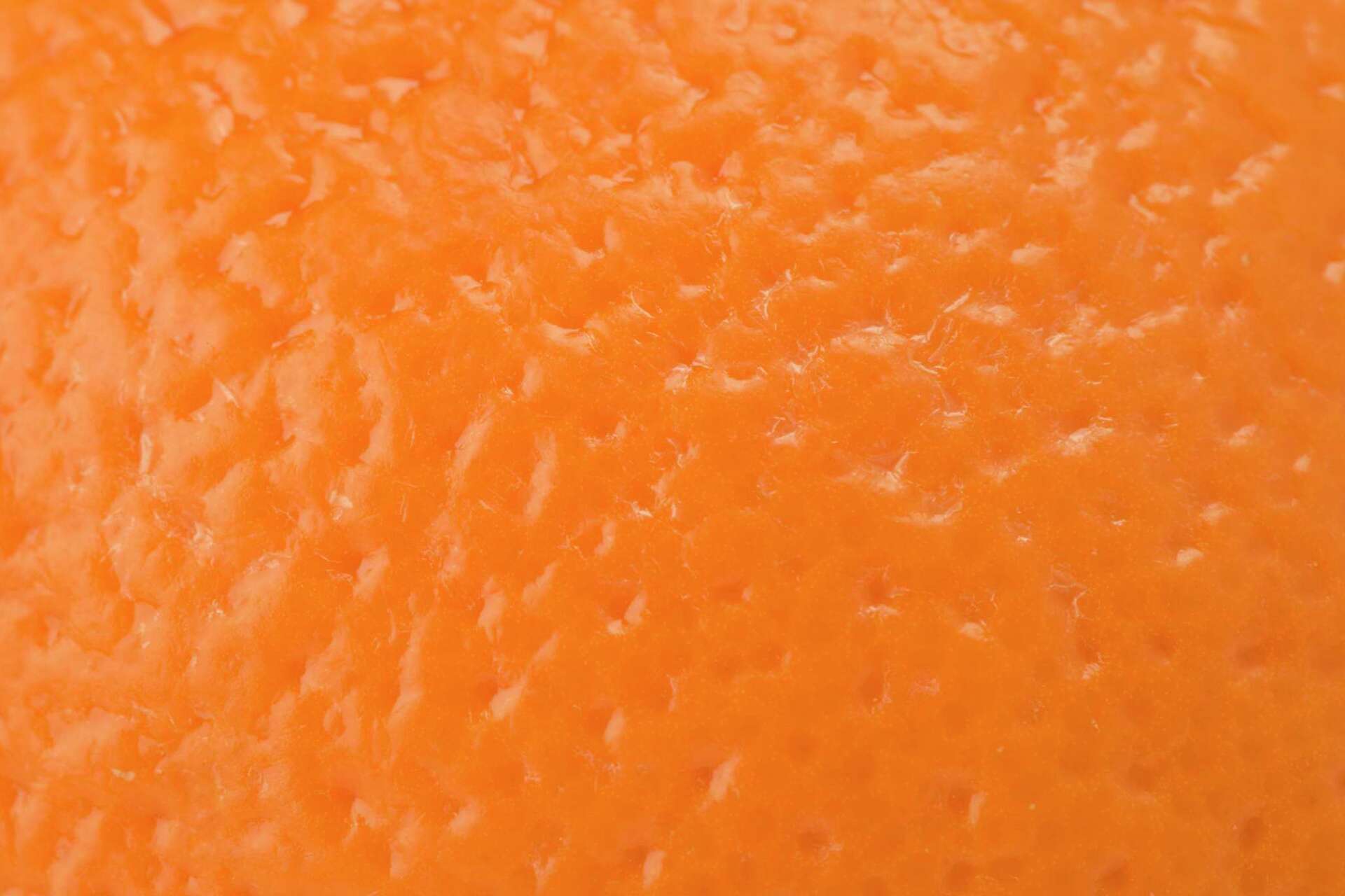 How to Make a Natural Spray Using Orange Rinds to Kill Bugs