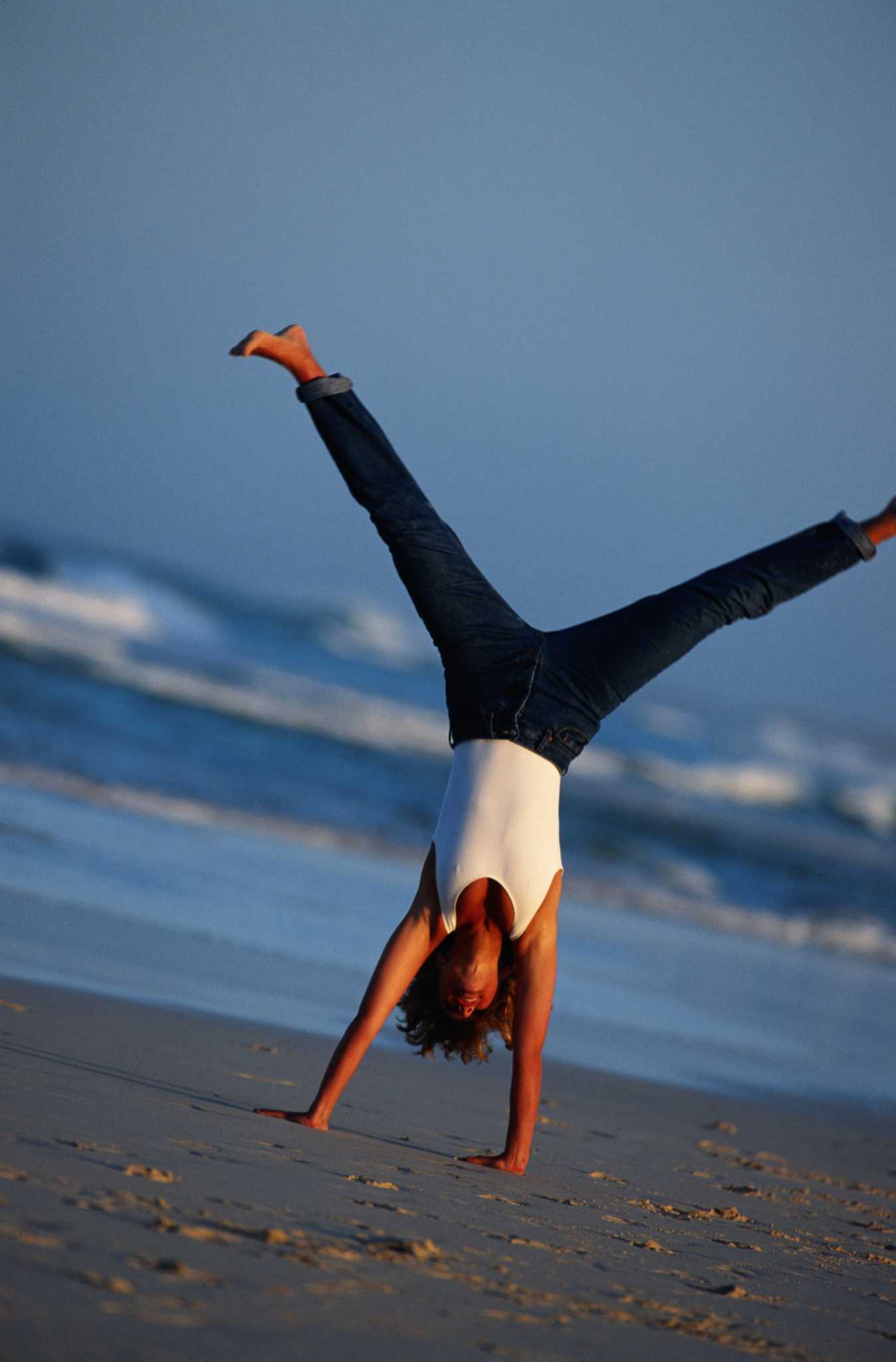 How to Do a Cartwheel for Non-Flexible People