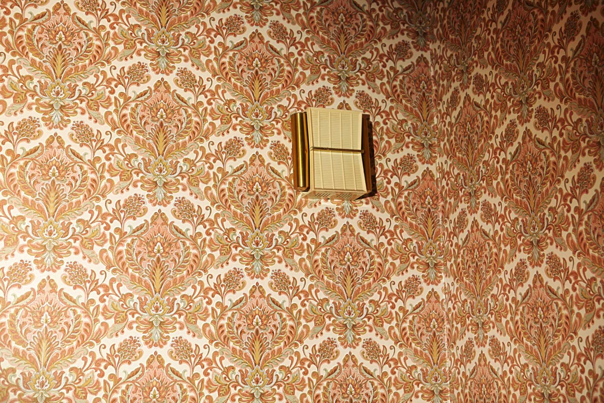 How To Hide Kitchen Tiles at April Langdon blog