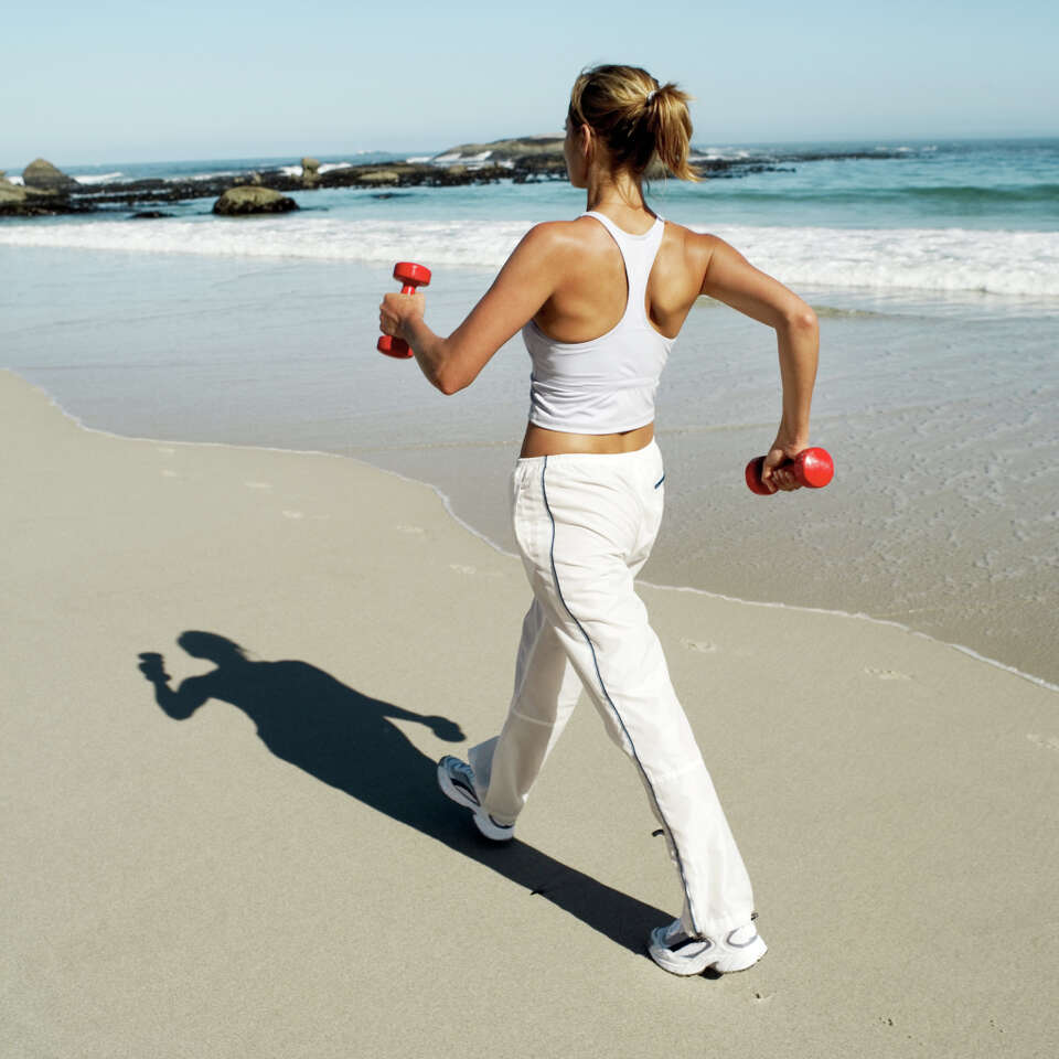 The Best Exercise to Do for Your Arms While You're Walking