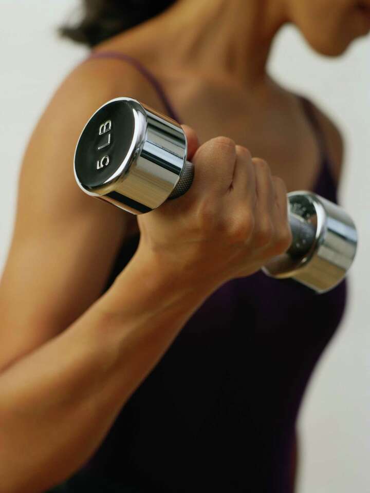 Good Workouts for Arms With 5 Lb Weights