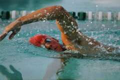 How to Swim 500 Yards Continuously