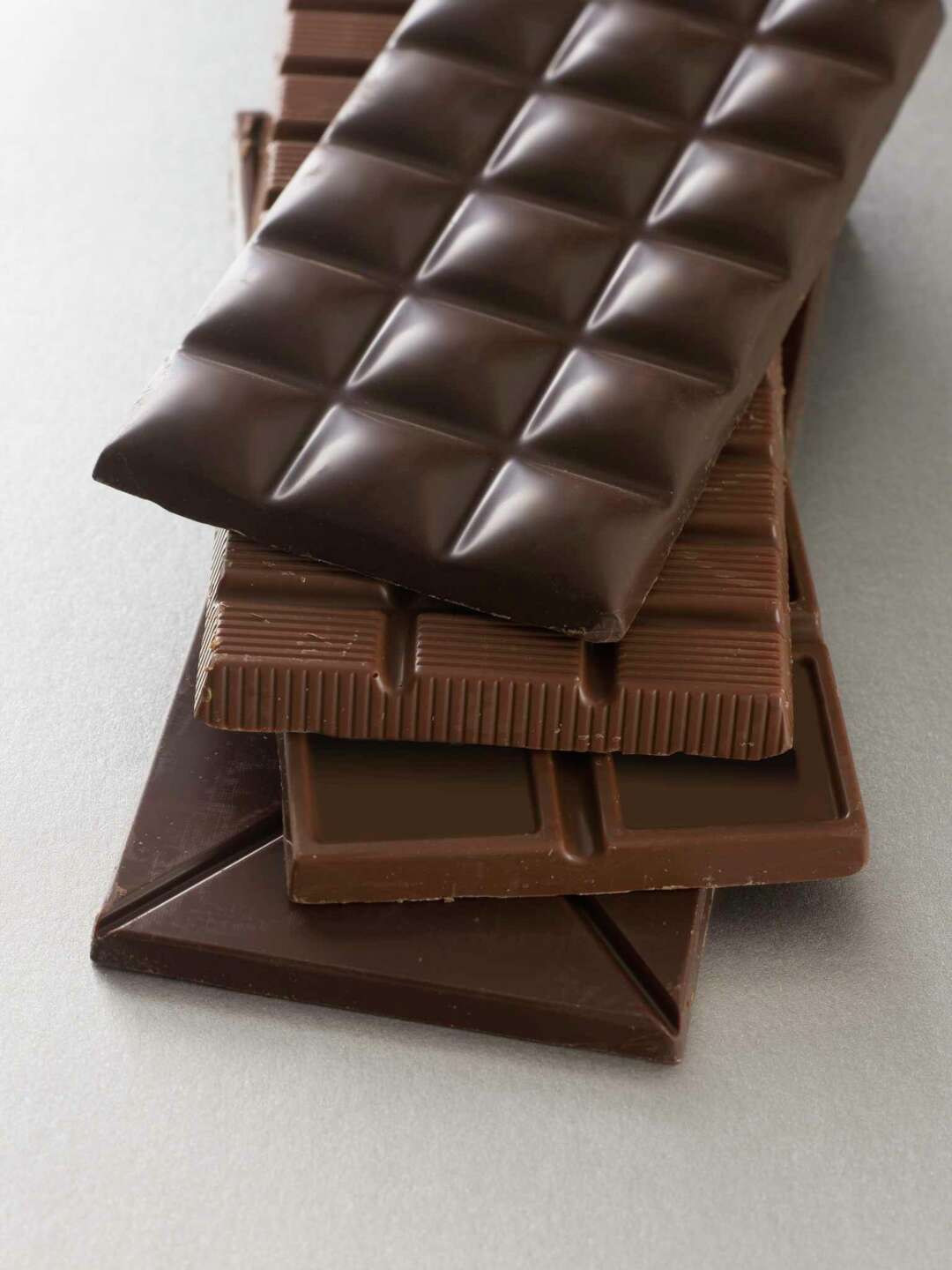 Side Effects of Eating Too Much Chocolate