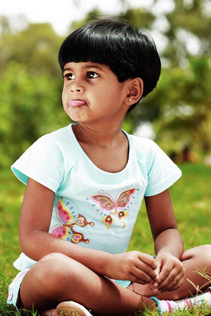 How to Sit Indian Style for Beginners