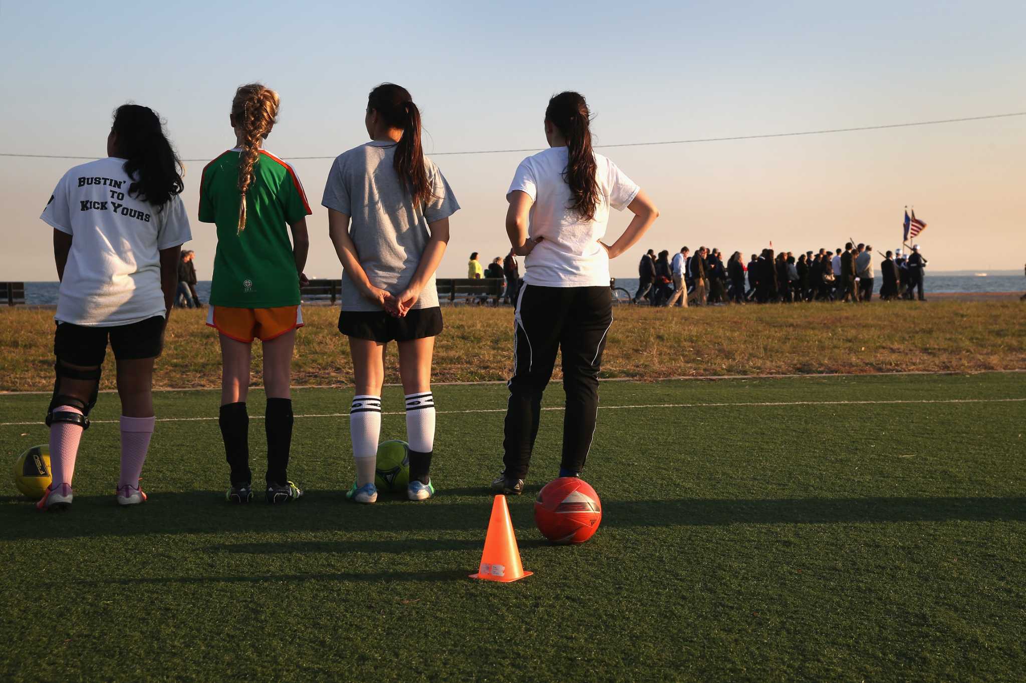 Turning Techniques for Shuttle Runs