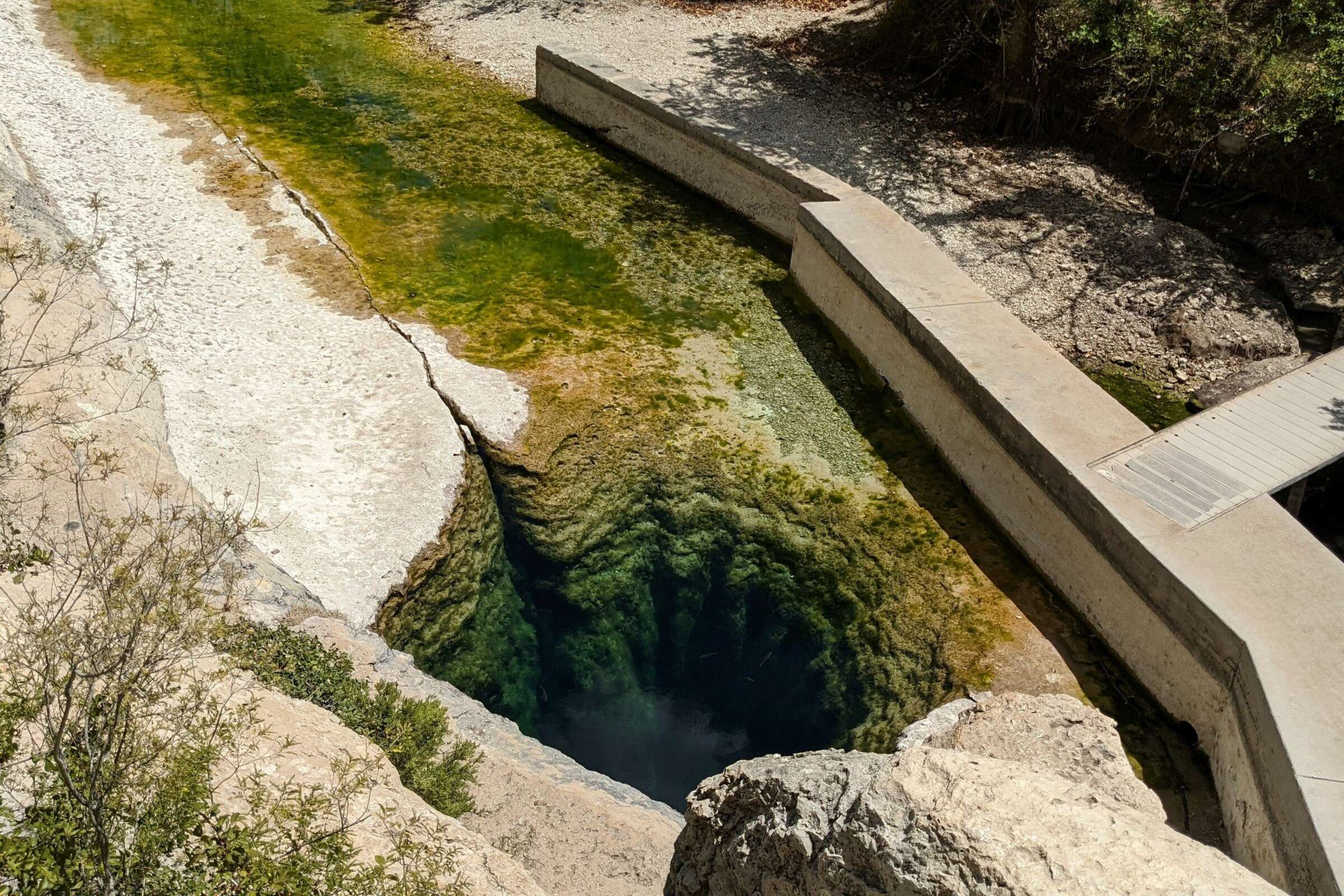 Wimberley's Jacob's Well closes for 'foreseeable future'