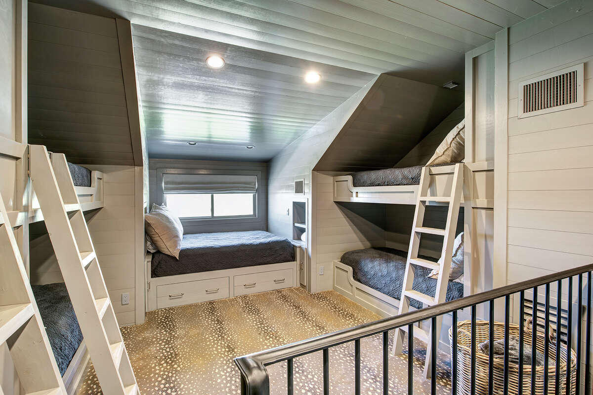 Houston family's Brenham vacation property grows with 4 generations