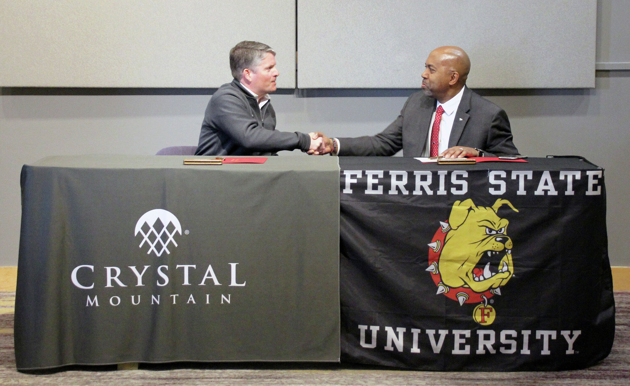 Ferris State, Crystal Mountain sign partnership