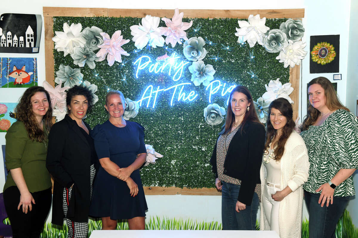 Shelton resident Hannah Perry franchised her fifth Giggling Pig