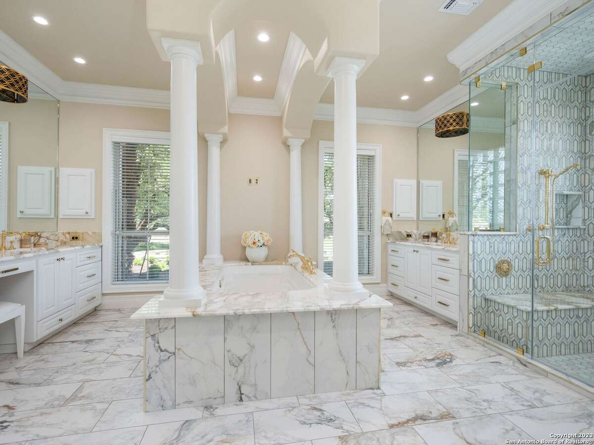 Gregg Popovich's old Dominion mansion is listed for $5.5M