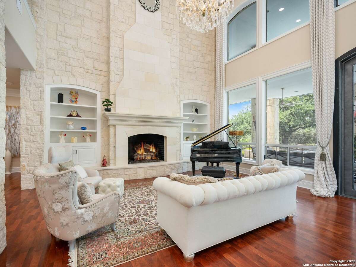 Gregg Popovich S Old Dominion Mansion Is Listed For 5 5m