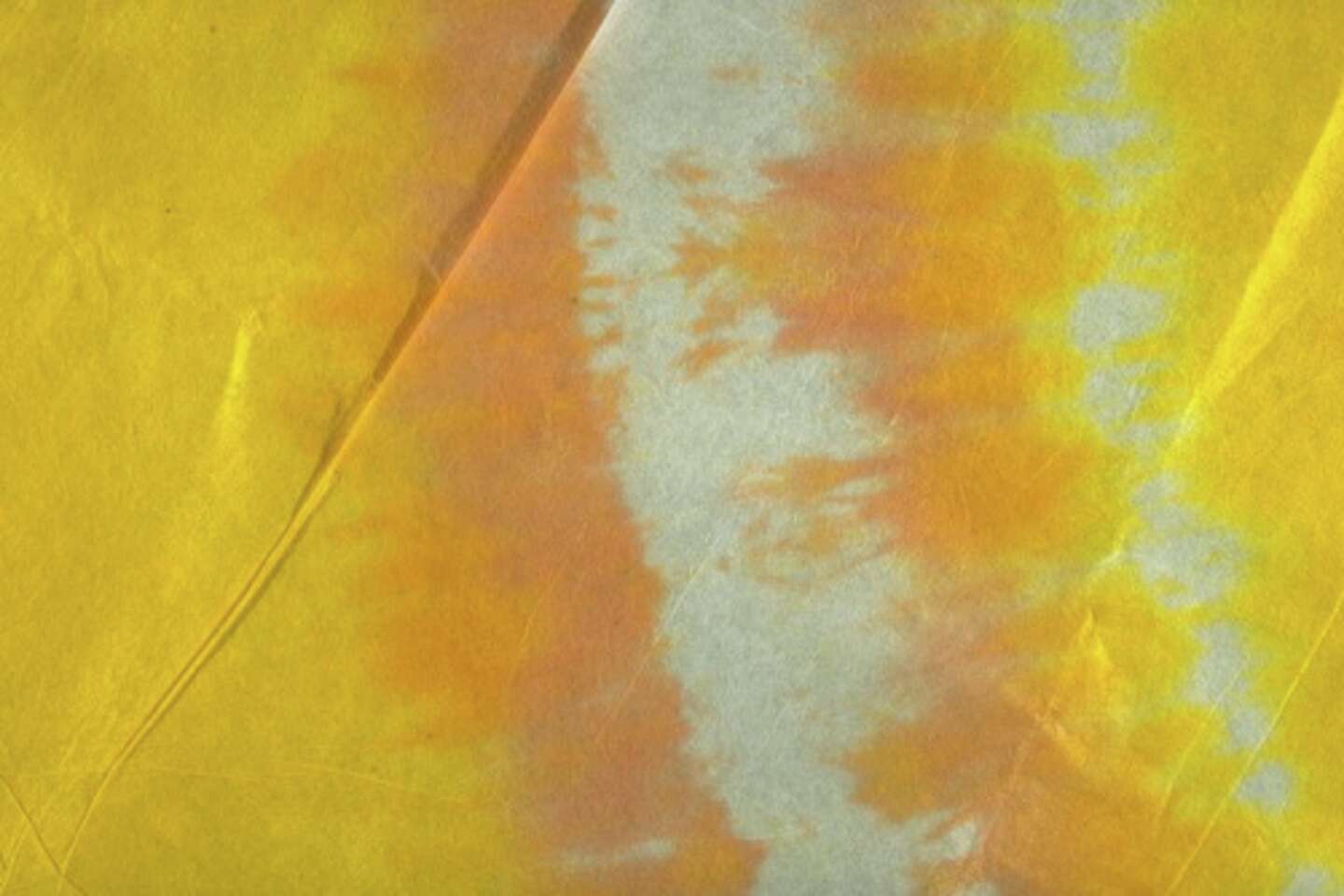 How to Tie-Dye Walls