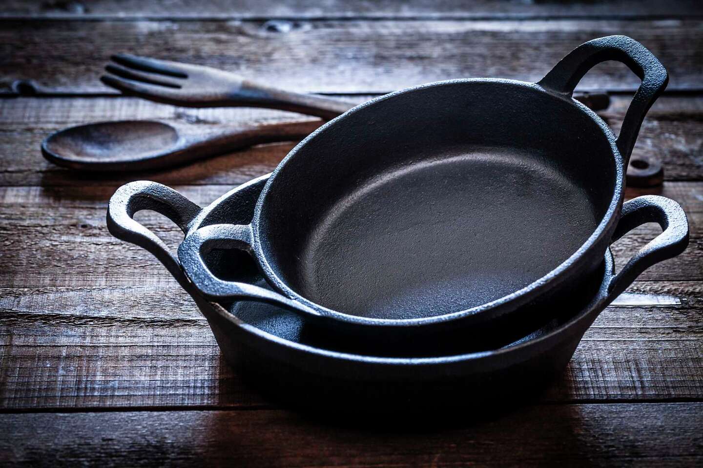 How to Identify Cast-Iron Cookware Marks
