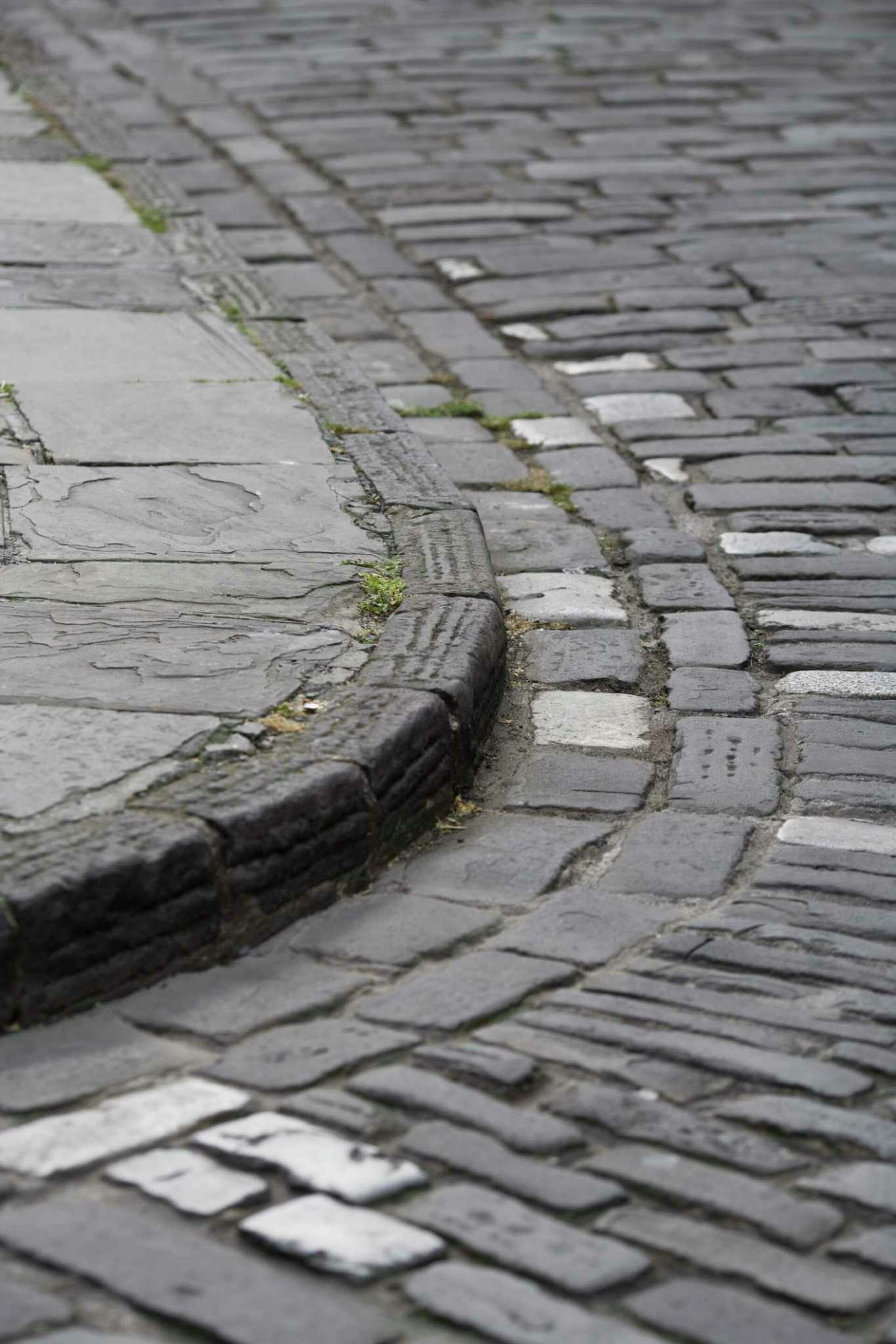 How to Install Belgian Block Edging