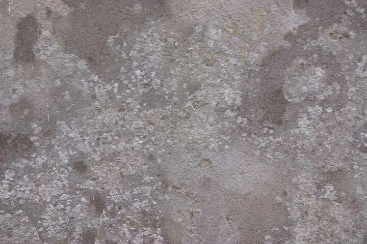 How to Remove Discoloration From Poured Concrete