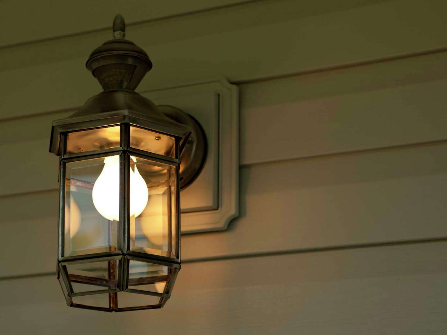 How to Install an Exterior Light Fixture on Siding
