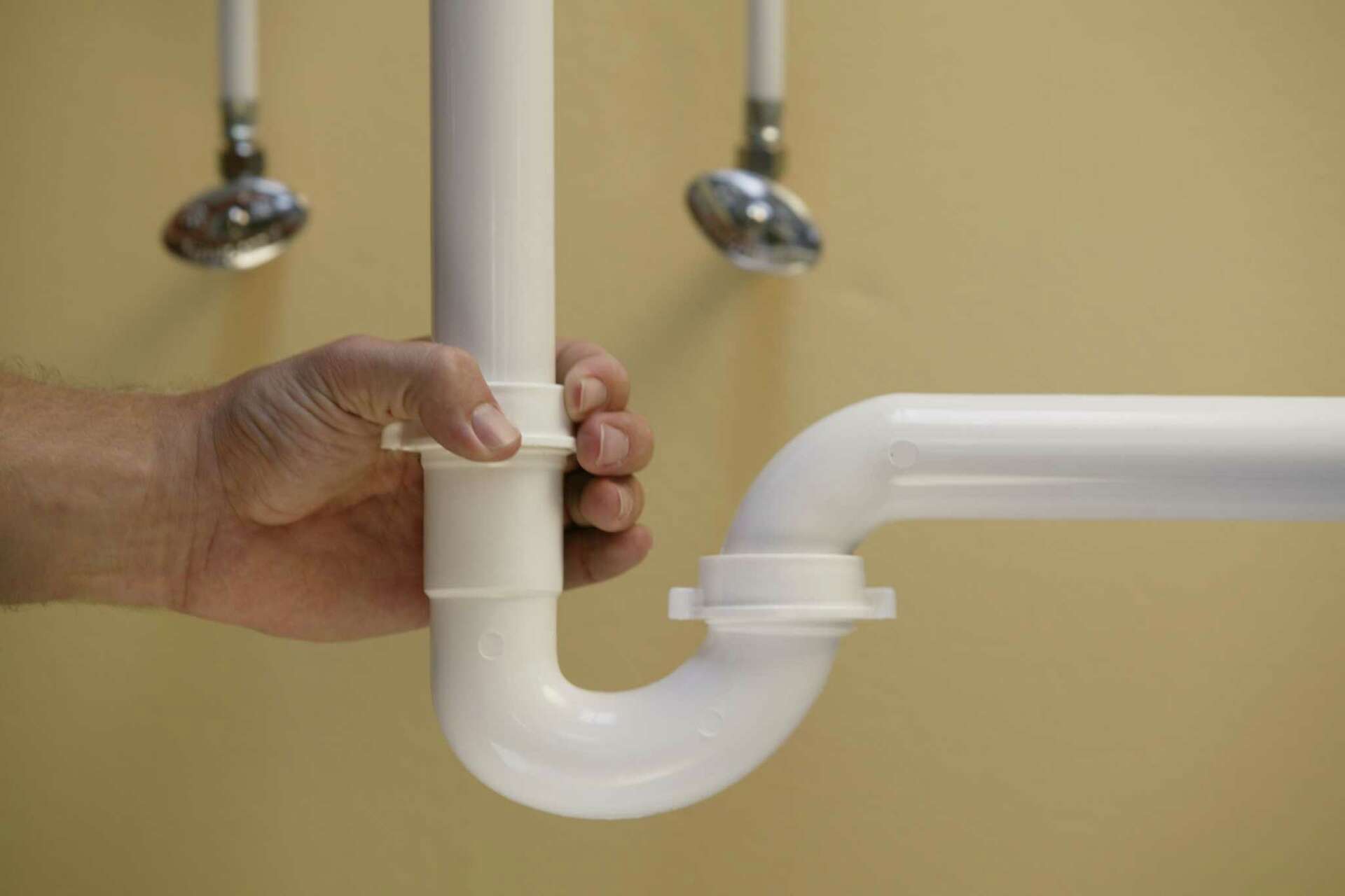 How to Install Offset Drain Pipes for Bathroom Sinks