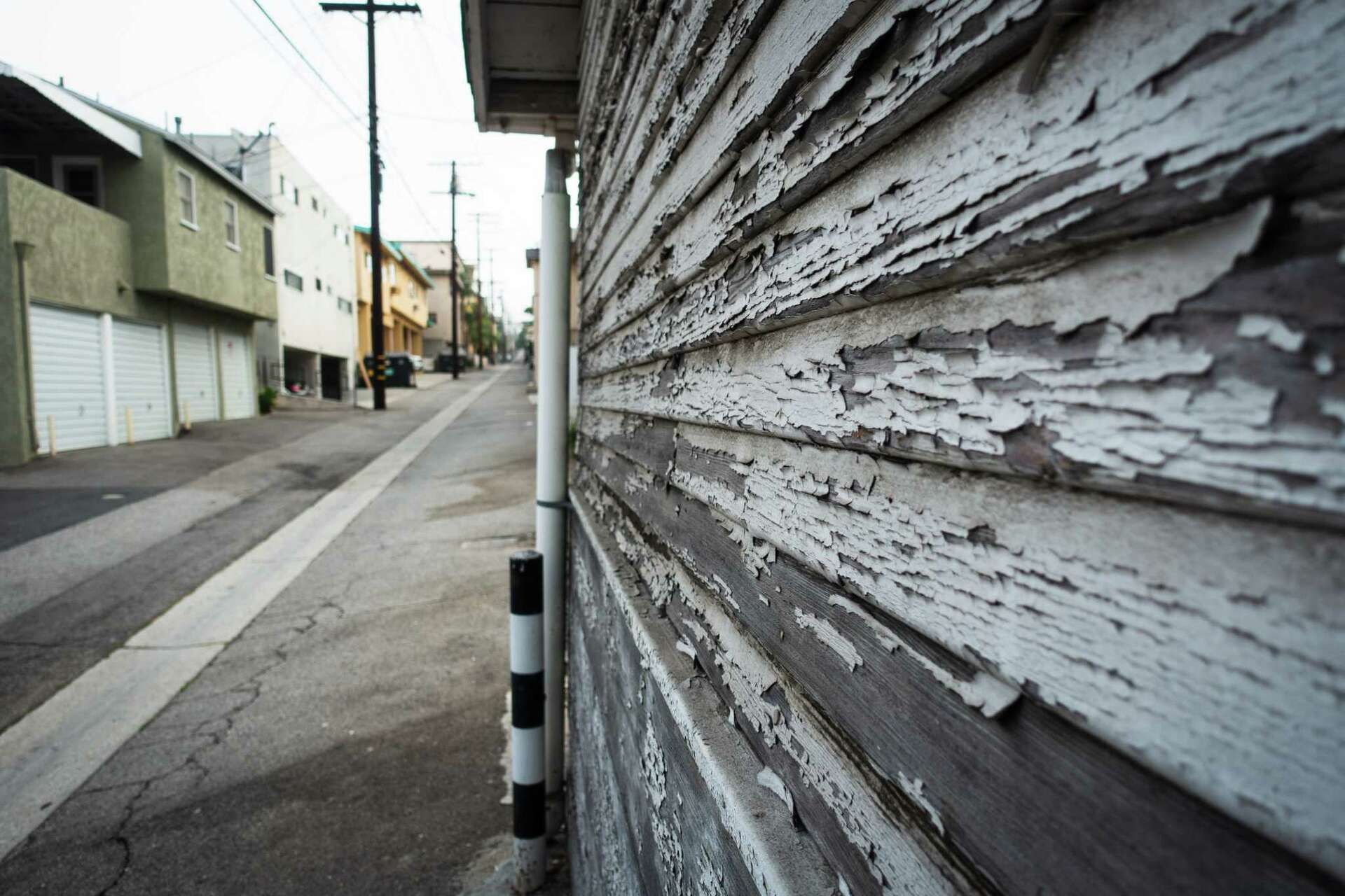 How to Install T1-11 Siding