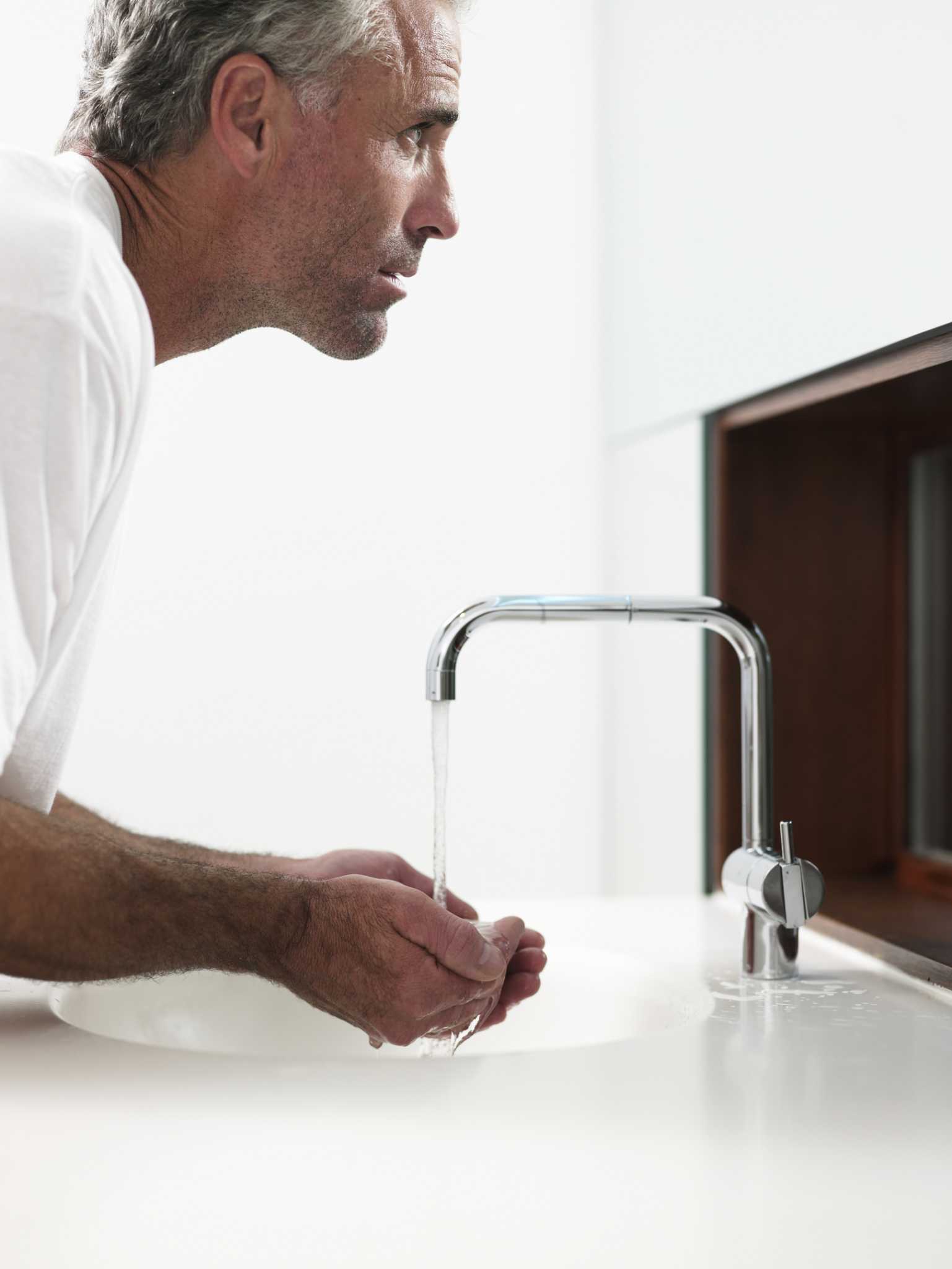 Repairing Pitted Cultured Marble Sinks