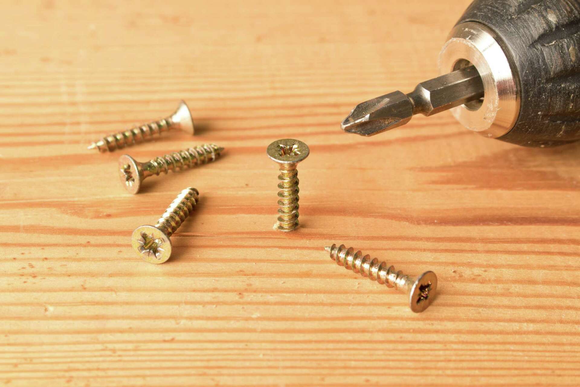 How to Repair Pulled Out Screws in Particleboard