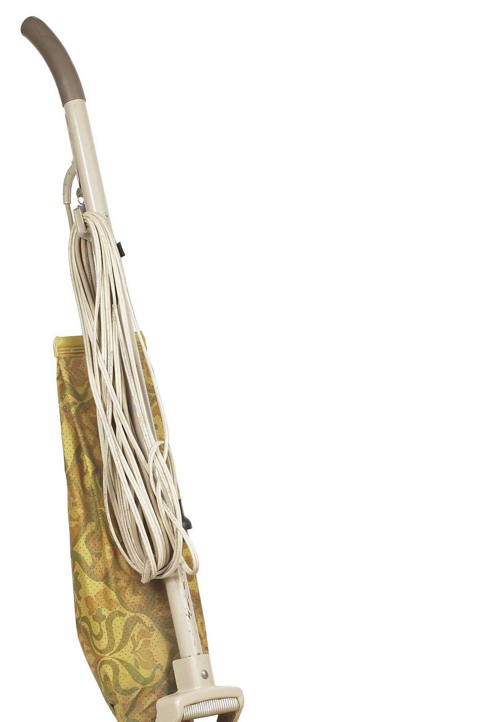 How to Repair a Vacuum Cleaner Power Cord