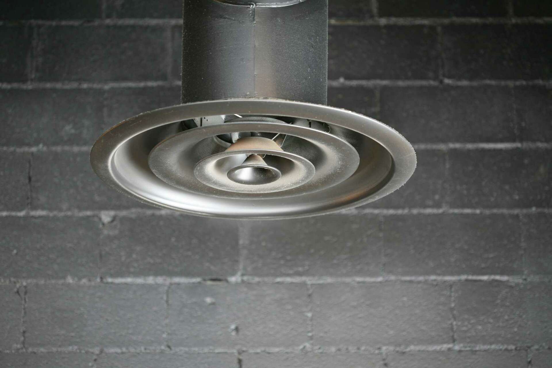 How to Replace Ceiling Air Diffusers