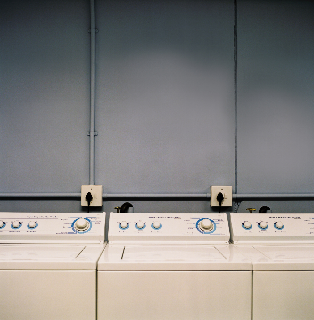 How to Replace the Water Valve Behind the Laundry