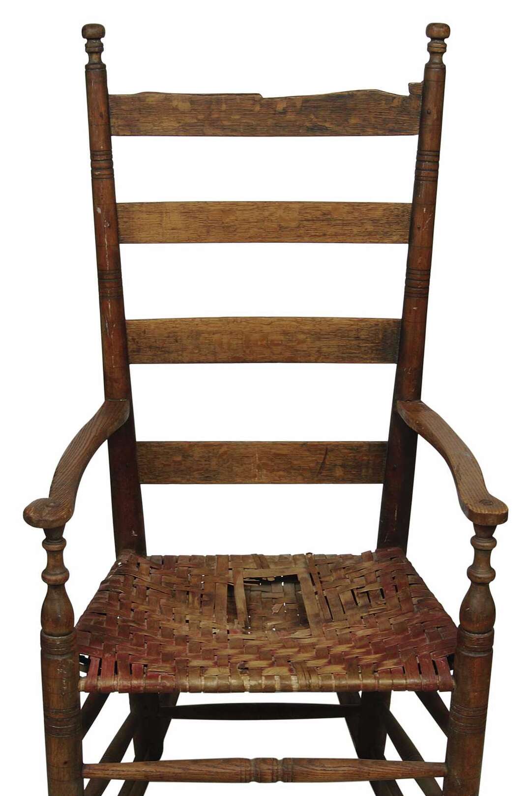 How to Stop Wood Furniture From Creaking