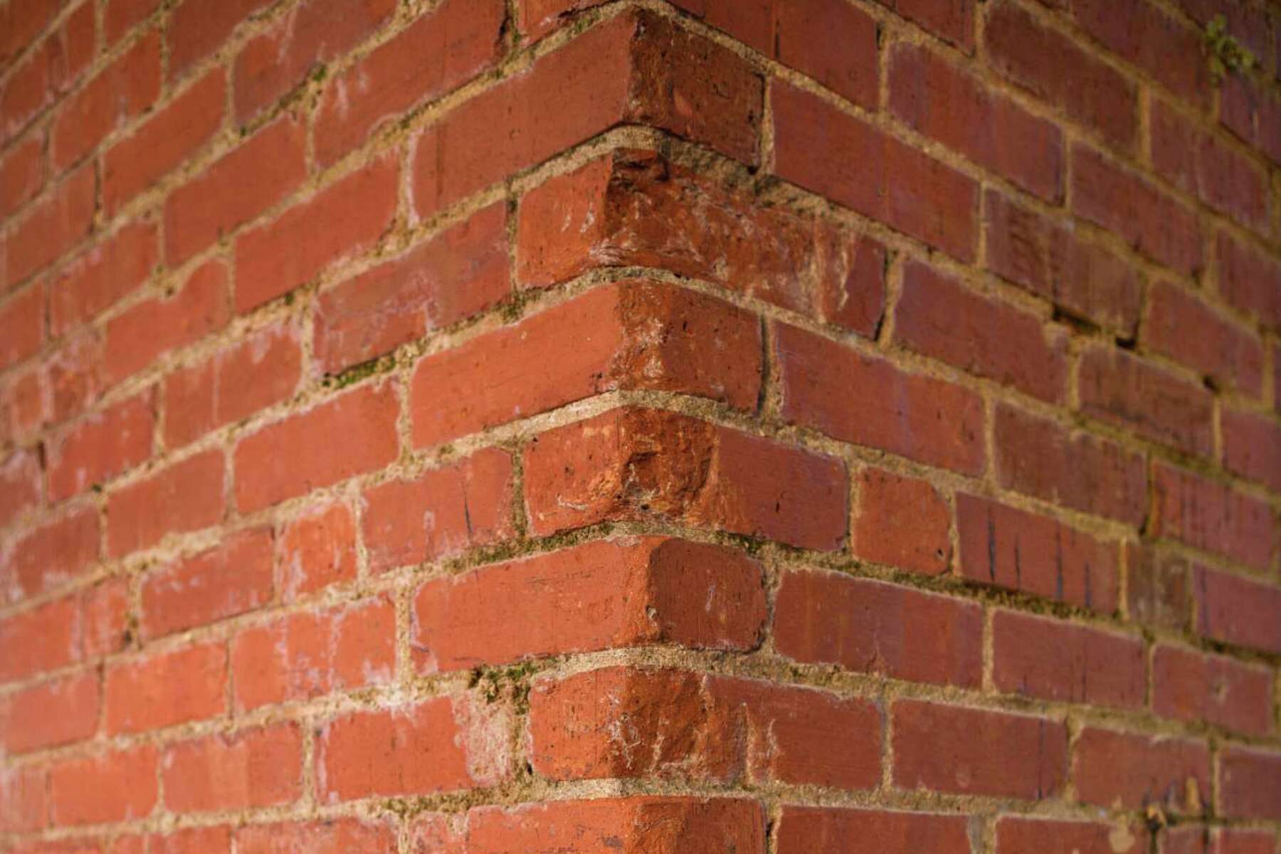 Brick Wall Edge