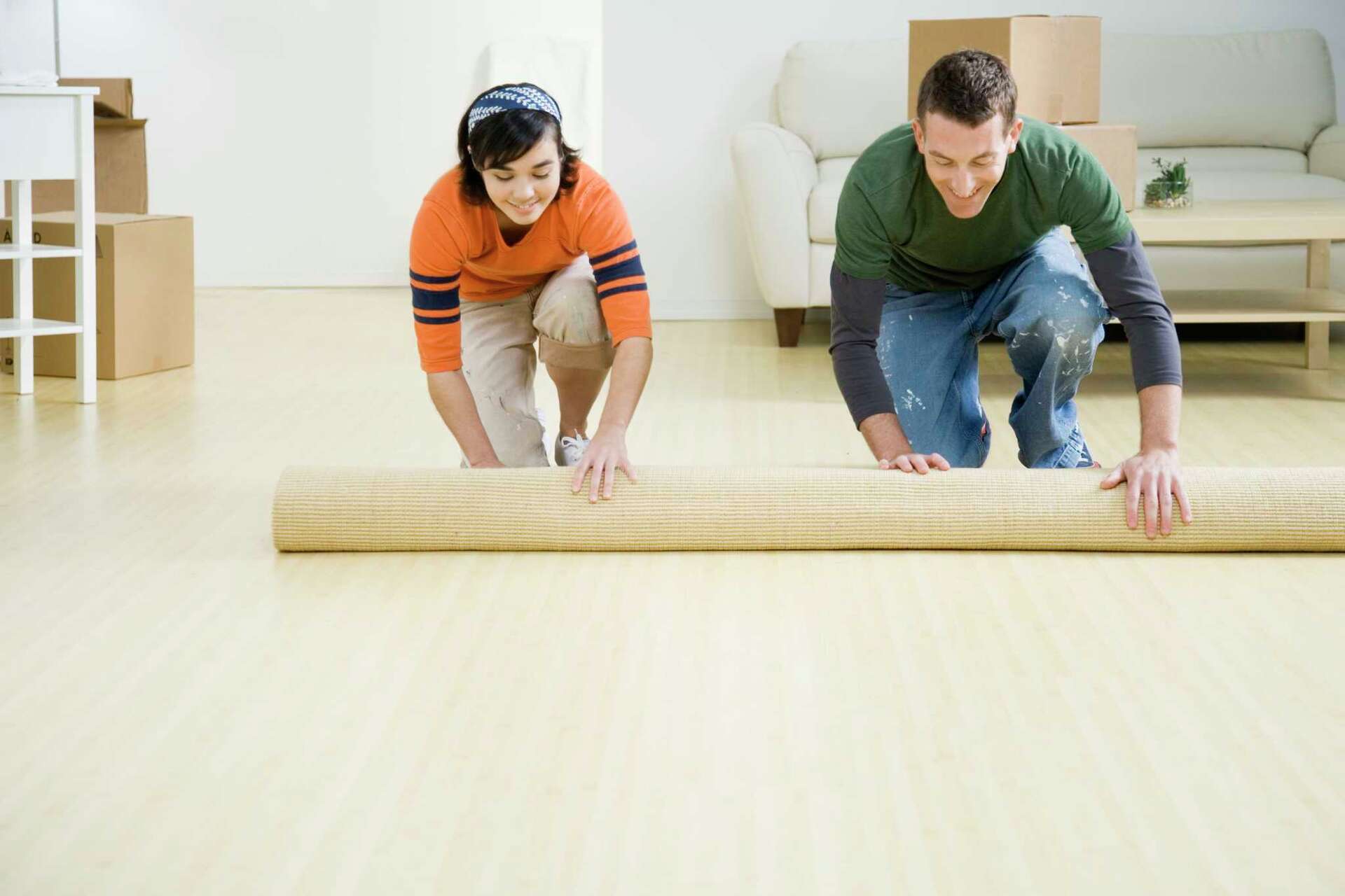 How to Lay Carpet Over Tile