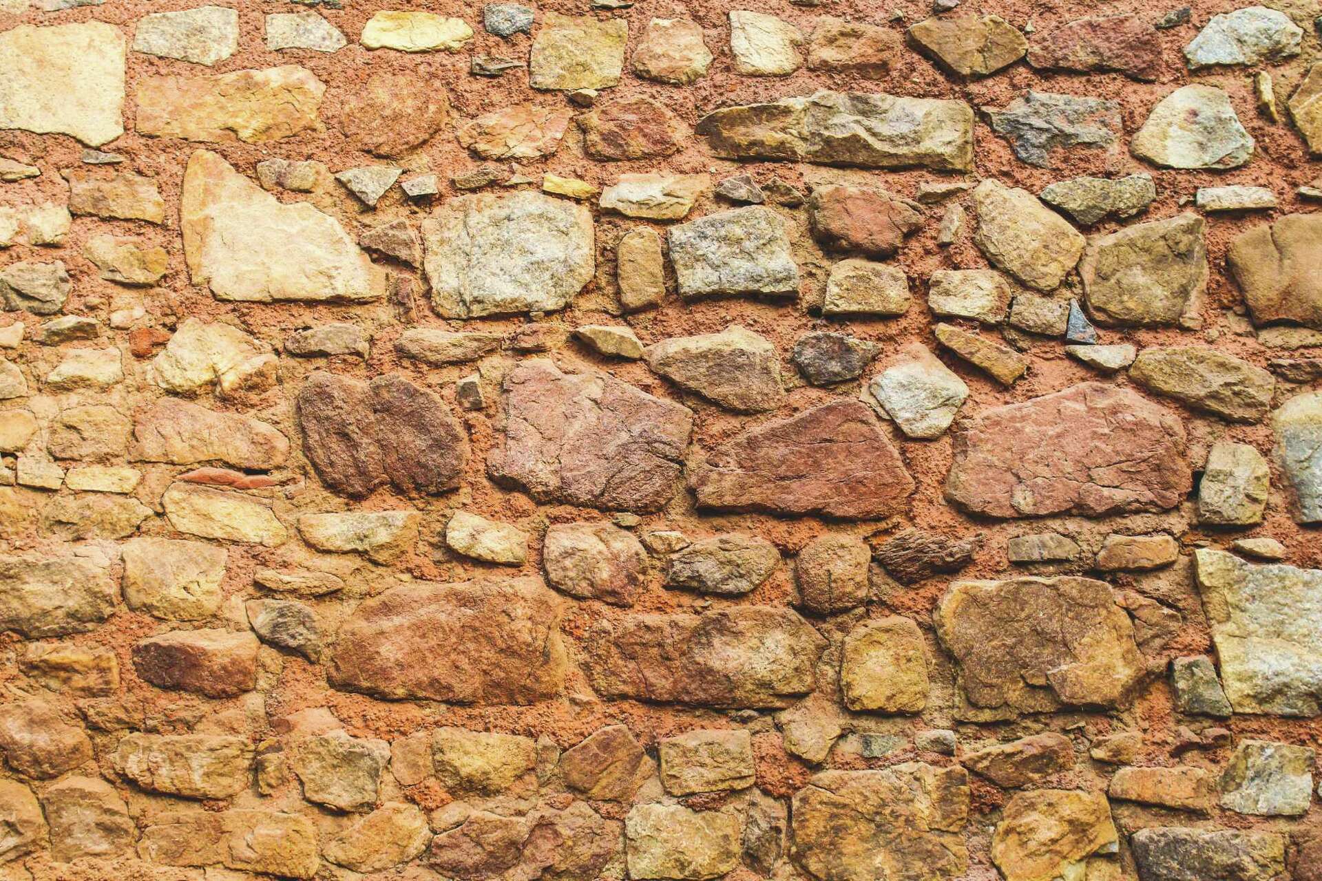 Laying Natural Stack Stone Using Mortar