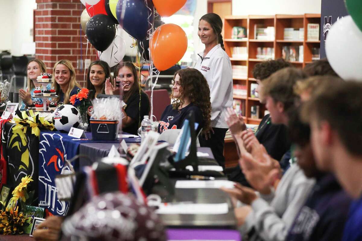 Wells, Polo highlight Magnolia’s big signing day
