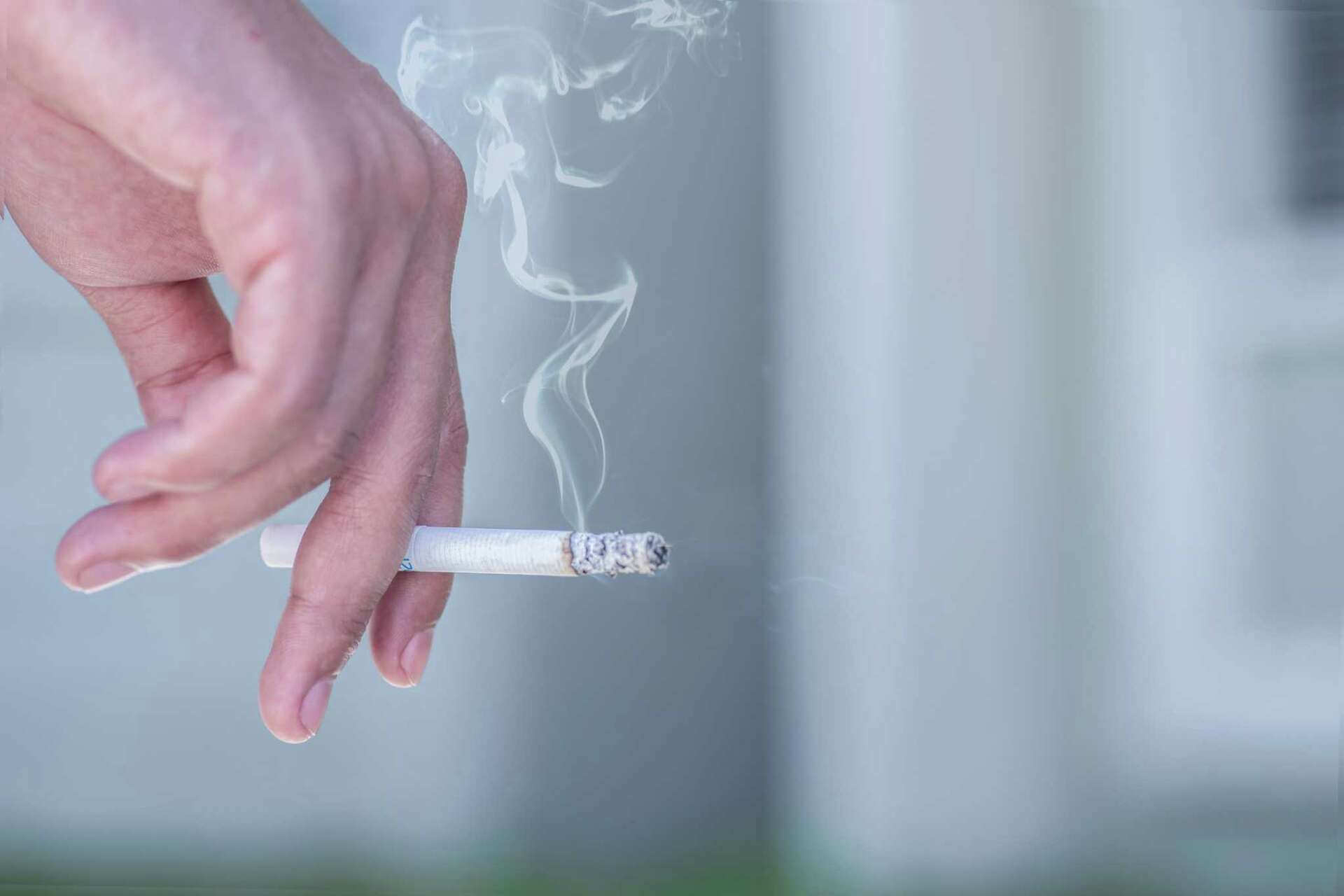 How to Safely Remove Cigarette Smoke Buildup From Furniture