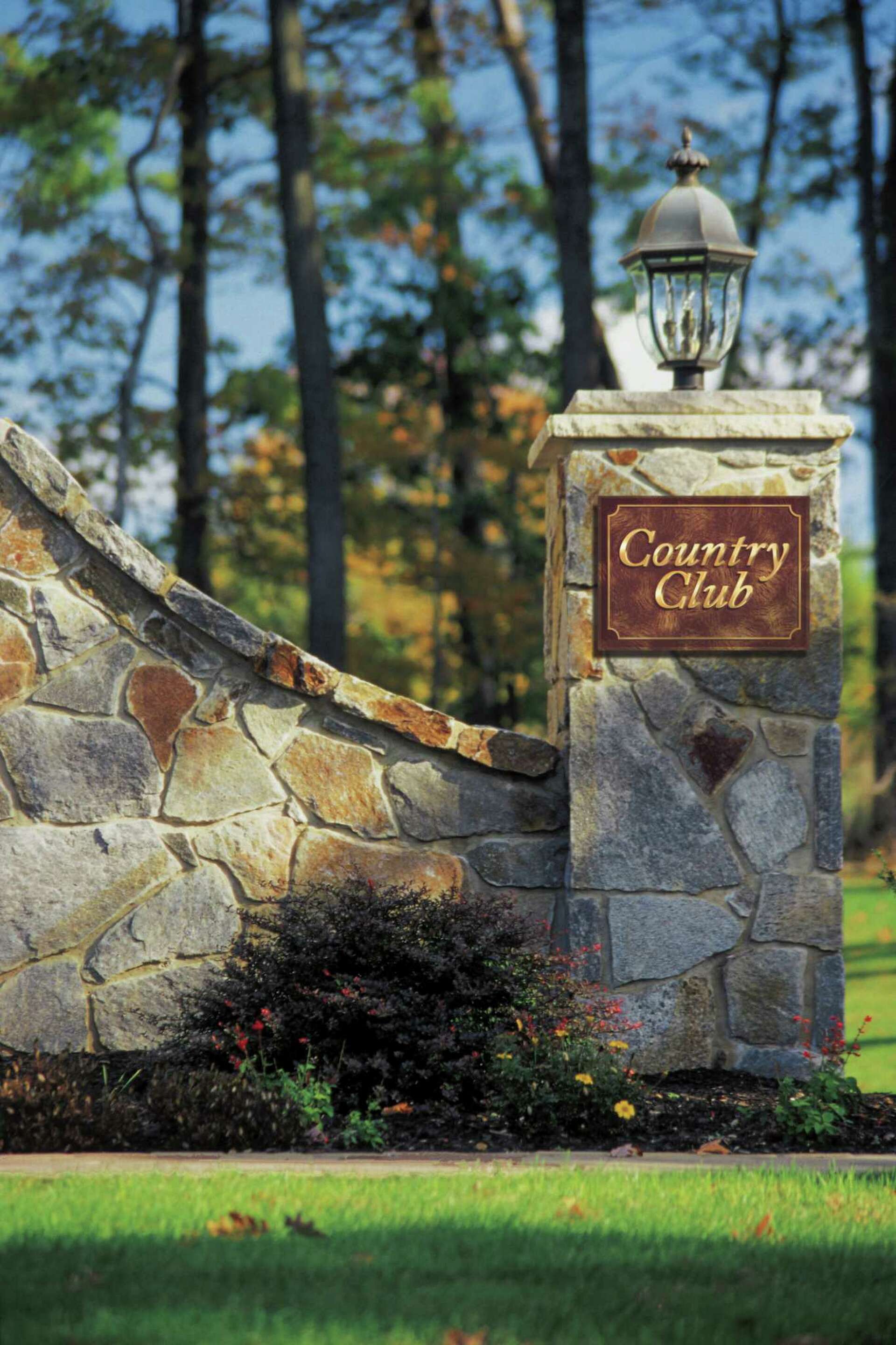 How to Separate & Remove a Glued Cap on a Retaining Wall