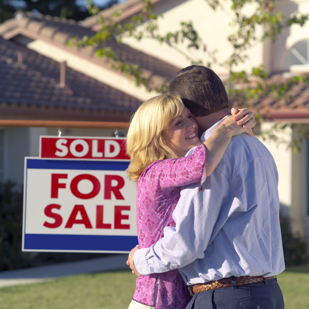 Are Losses Deductible on an Inherited House That Is Sold?