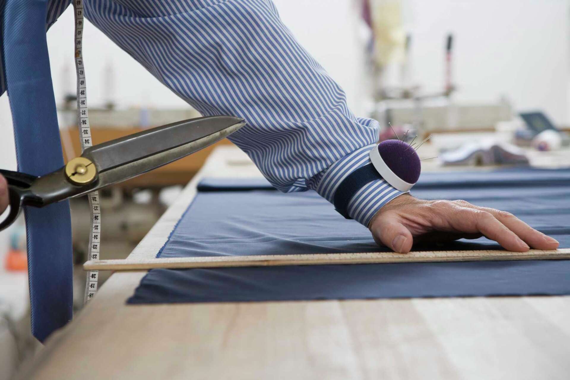 How to Make a Curtain Rod Sleeve