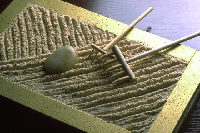 How to Make a Japanese Sand Rake