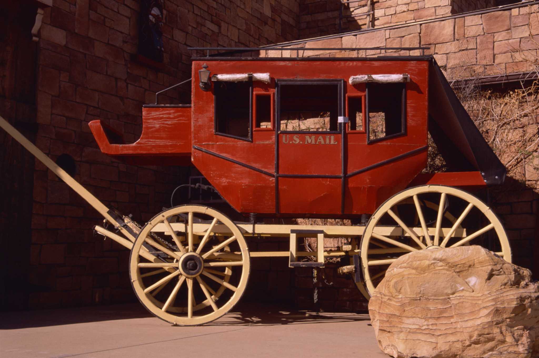How to Make a Stagecoach Valance