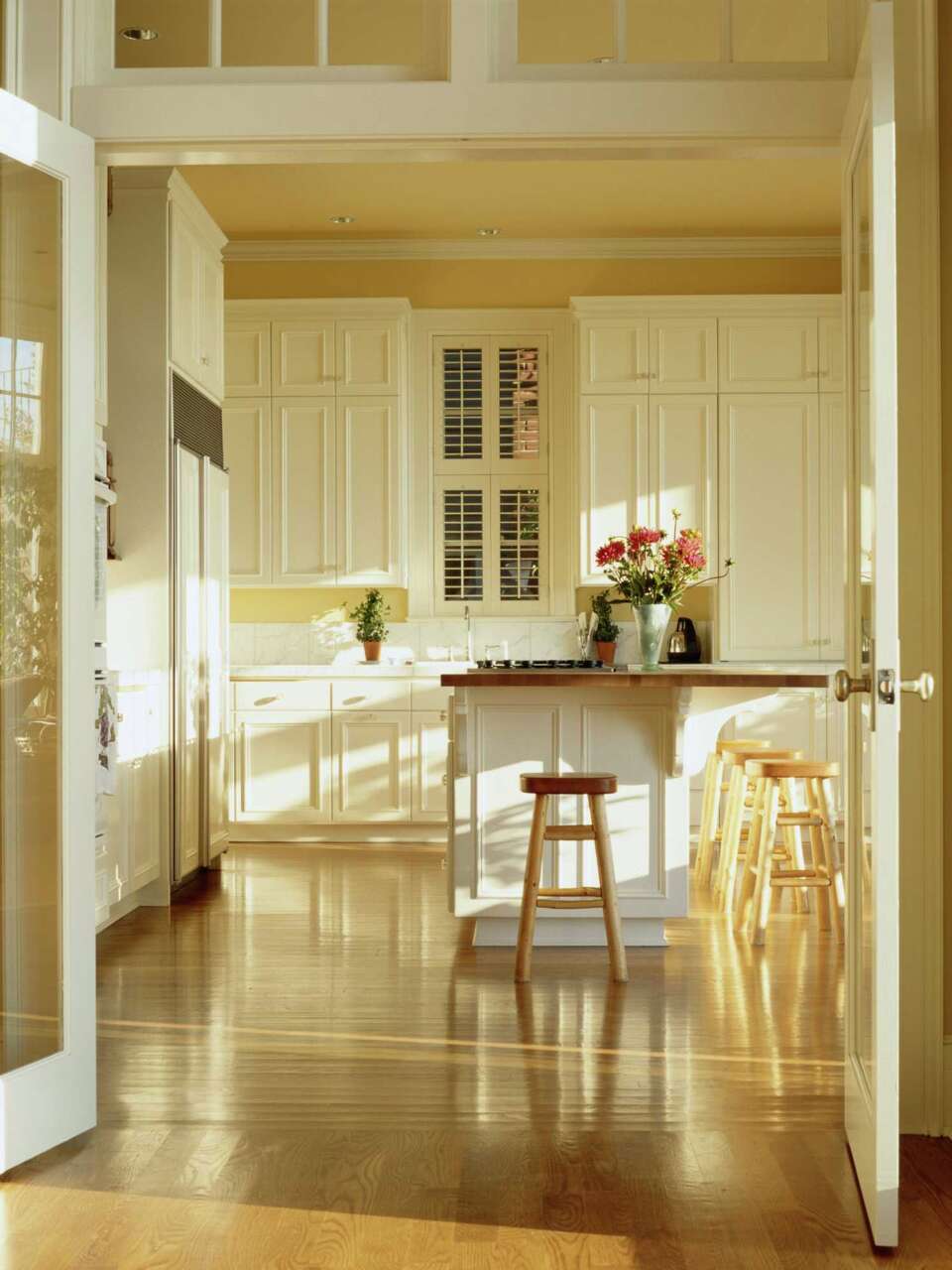 How to Make a Windowless Kitchen Look Brighter & Nicer