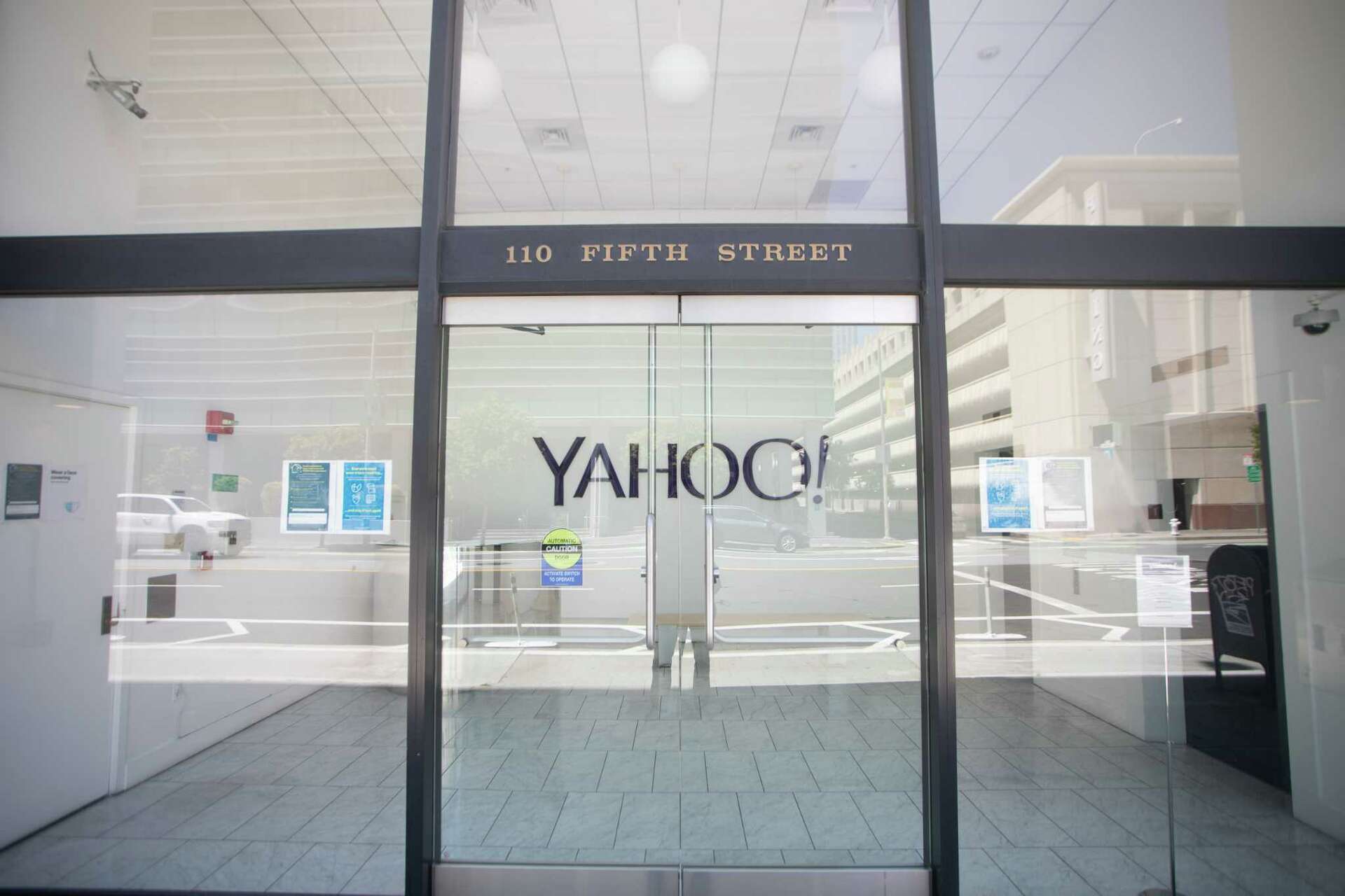 S.F. Chronicle building faces coming departure of Yahoo, Autodesk