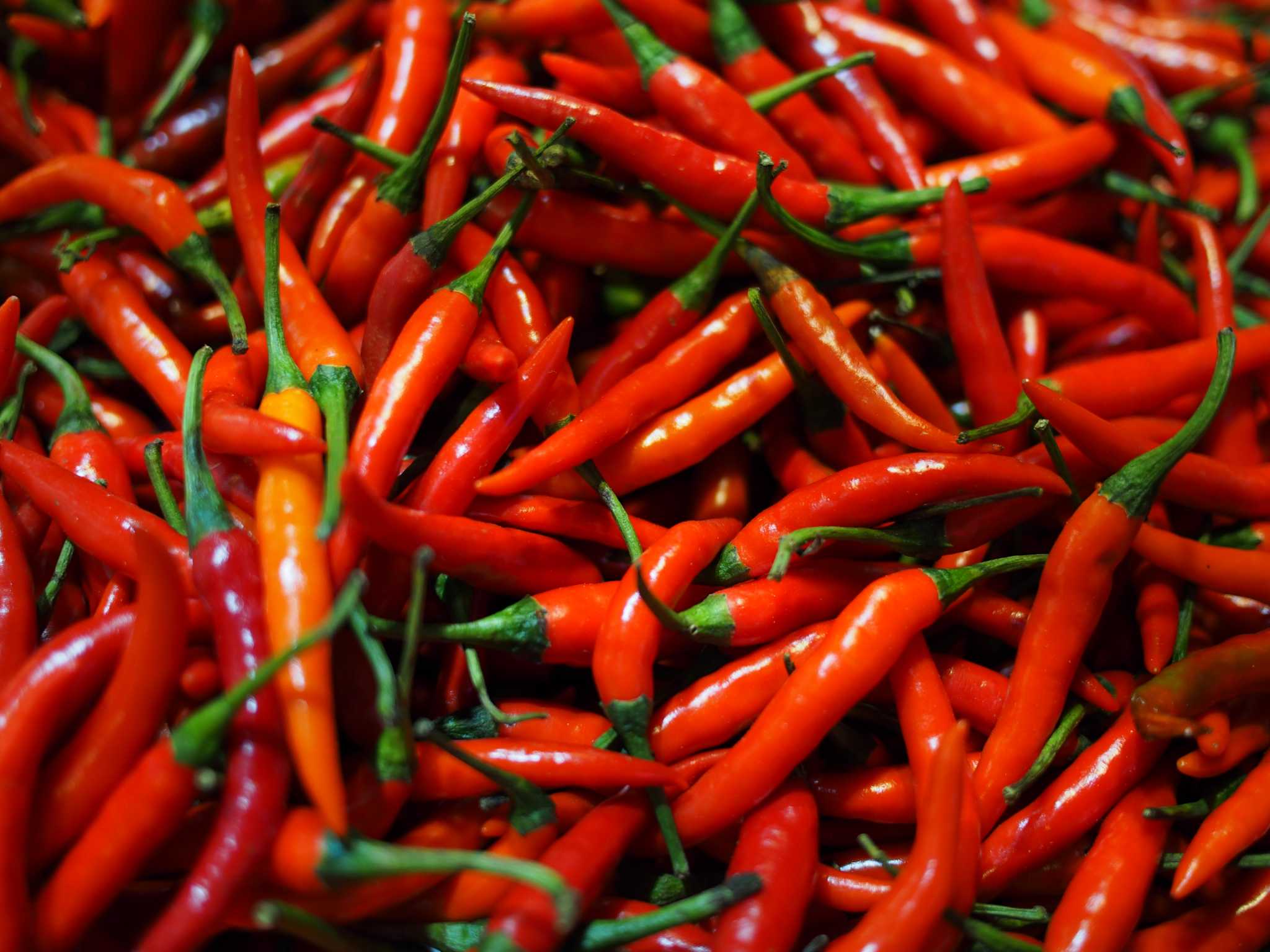 How to Tell When Cayenne Peppers Are Ripe