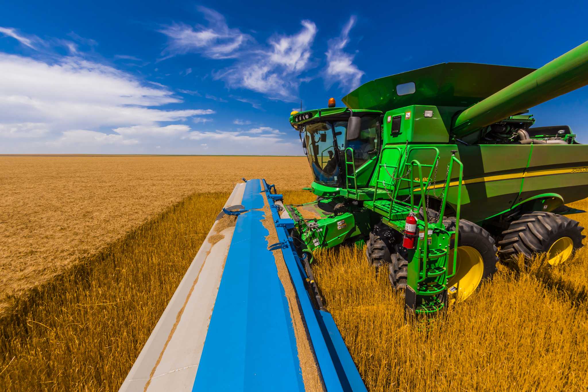 How to Test the Ignition Module for John Deere Lawn Tractors