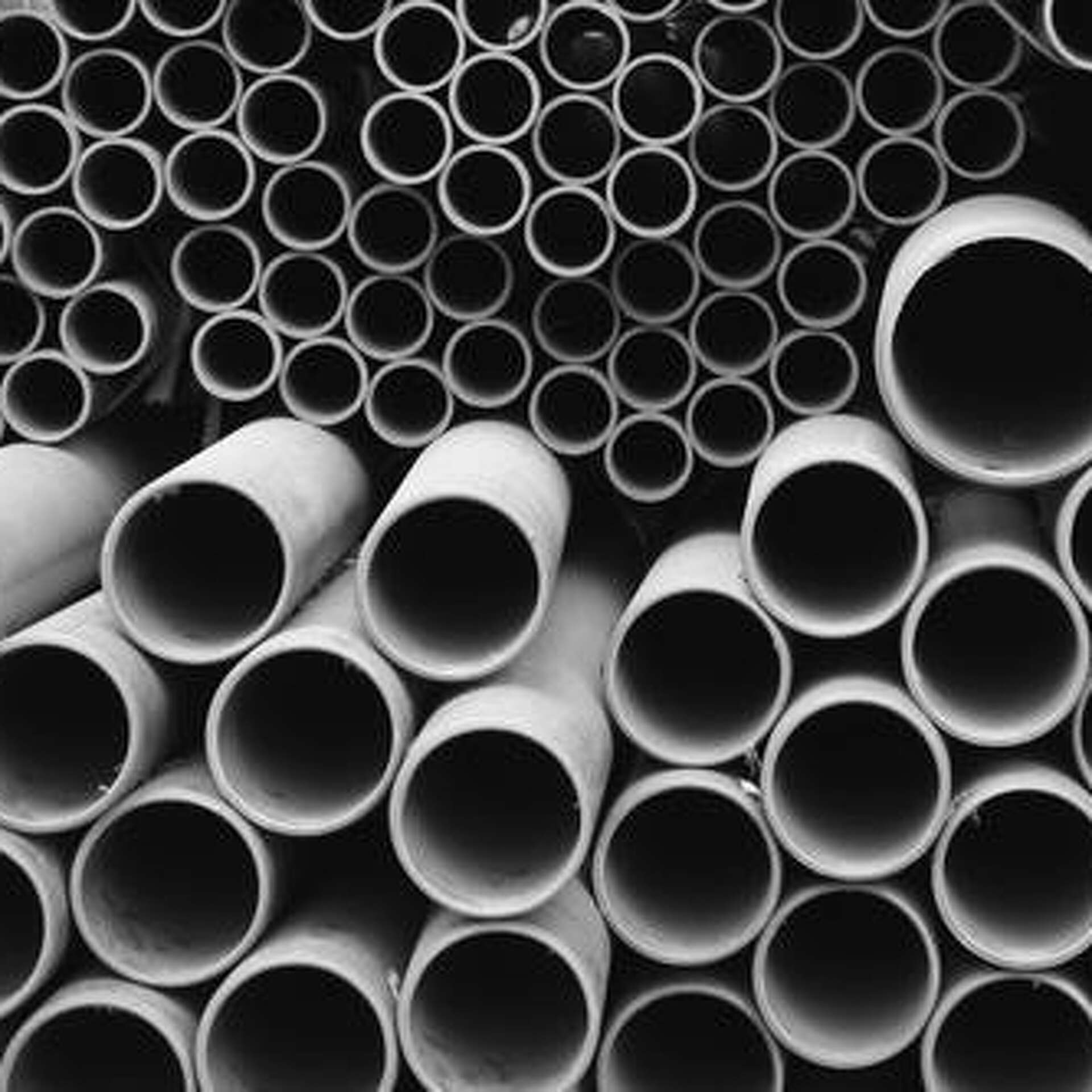 The Best Way to Run Outdoor Water Lines With Plastic Pipe